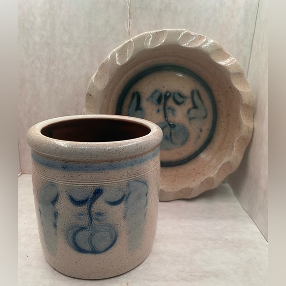 Shadowlawn | Kitchen | Shadowlawn Stoneware Pottery Salt Glazed Blue ...